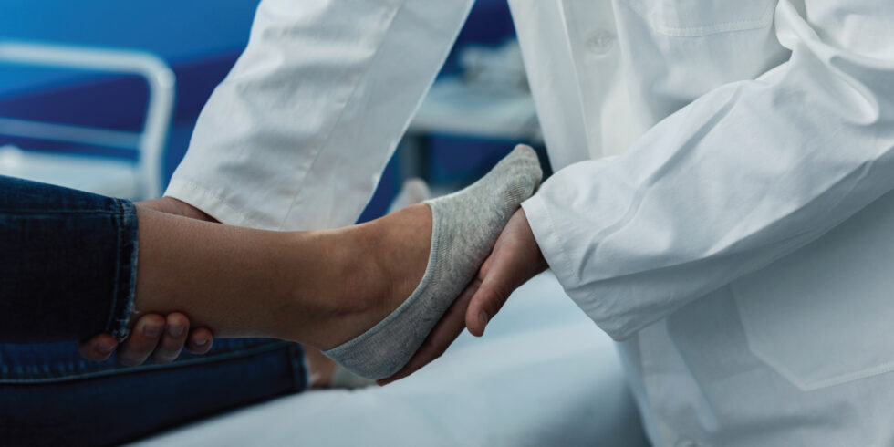 A Stubbed Toe is Treatable | Eugene Foot & Ankle